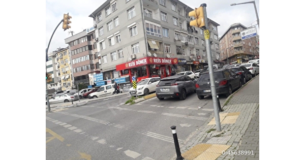 2 TAPU BİRLEŞİK BOŞ 2 DÜKKAN ACIBADEM CADDESİ DÖRTYOL IŞIKLARDA 0 ...