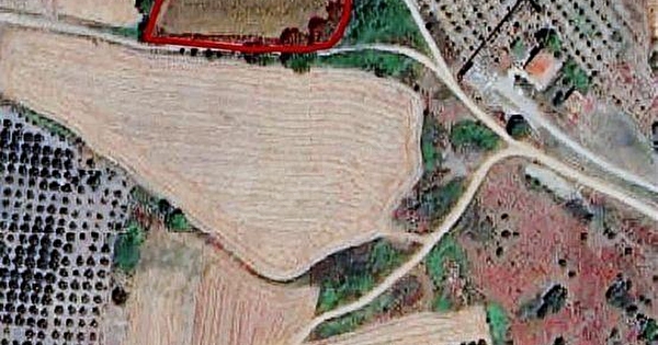 BURSA KARACABEY TOPHİSAR DA YOLA CEPHE SATILIK TARLA 160391-26 | hepsiemlak