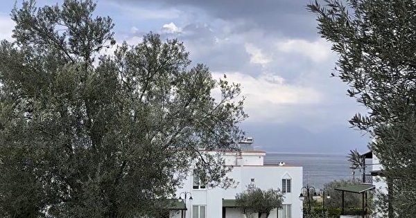 Ayvalık / Karaağaç / Gömeç’te Denize Yürüme Mesafesinde, Doğayla İç İçe ...