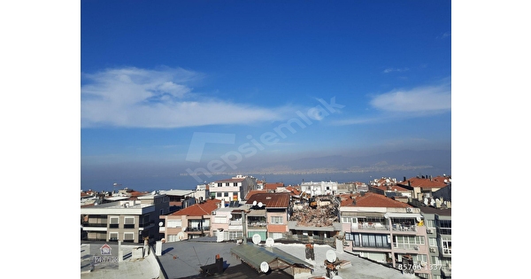 İZMAX 4 DEN FULL DENİZ MANZARALI MODERN LÜX CADDE ÜSTÜ 85766-1337 ...