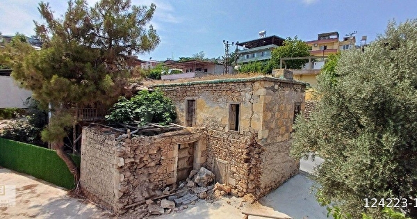 YENİŞEHİR ÇAVAK KÖYÜNDE SATILIK KÖY EVİ SU ELEKTRİK ABONELİĞİ VAR ...