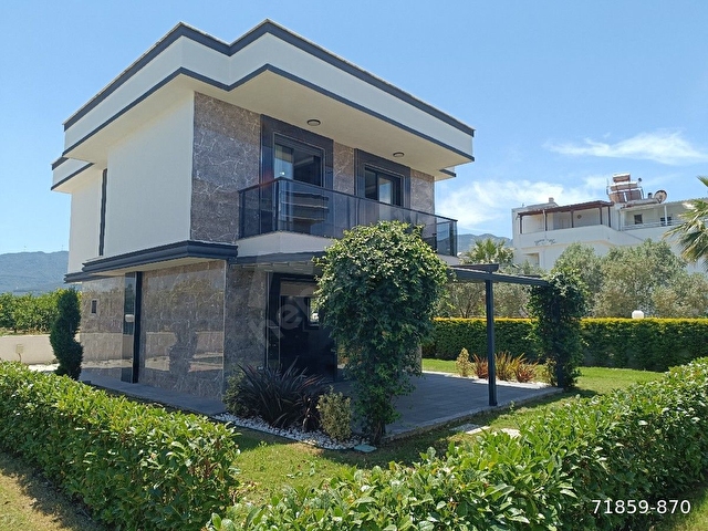 Kuşadası Sevgi Plajına Yürüme Mesafesinde Tek Müstakil Bahçeli ...