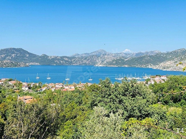 Özbaş Emlak'tan Marmaris Selmiye'de Satılık Müstakil Ev Ve Arsa