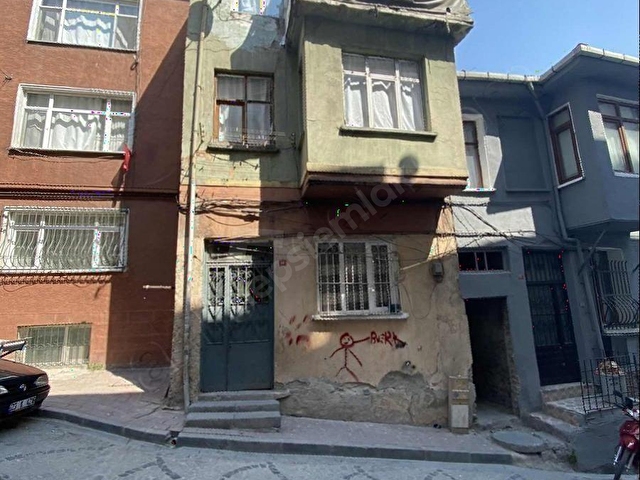 BALAT MERKEZDE 285 MT.KARE TAPULU MÜSTAKİL EVLER 128957-150 | hepsiemlak
