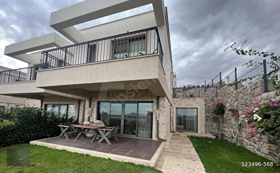 GG ROZİ'DEN Rhapsody Bodrum Lebiderya Sitesinde Kiralık Villa 123496 ...