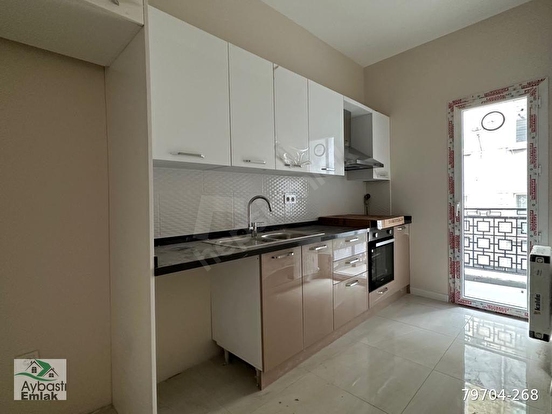 BAKIRKÖY SAHİL SAKIZAĞACI MAH SIFIR SATILIK DAİRE 3,5+1 110 M2 1KAT 79704-268 | hepsiemlak