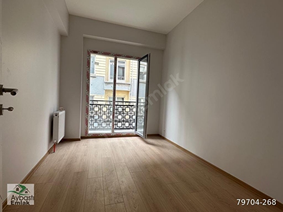 BAKIRKÖY SAHİL SAKIZAĞACI MAH SIFIR SATILIK DAİRE 3,5+1 110 M2 1KAT 79704-268 | hepsiemlak