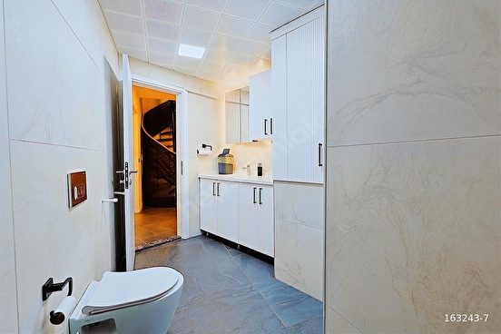 280 Square Meters Villa For Sale in Çiğli, Izmir | hepsiemlak