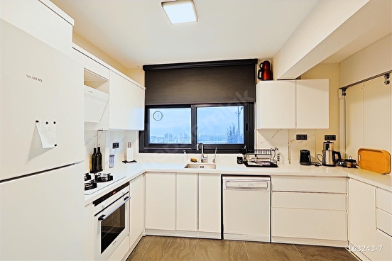 280 Square Meters Villa For Sale in Çiğli, Izmir | hepsiemlak