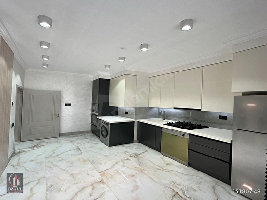 140 Square Meters Apartment For Sale in Beylikdüzü, Istanbul | hepsiemlak