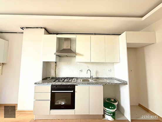 BİRİKİM Küçükyalı'da Yeni Binada Ulaşıma Yakın Ara Kat Boş 1+1 2150 ...