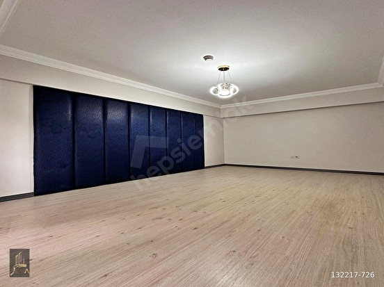 140 Square Meters Apartment For Sale in Beylikdüzü, Istanbul | hepsiemlak