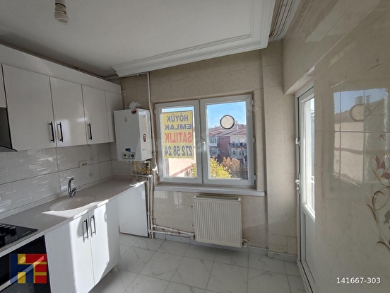 ULUBATLI HASAN MAHALLESİNDE FATİH İLKOKULU YANINDA 3+1 141667-303 ...