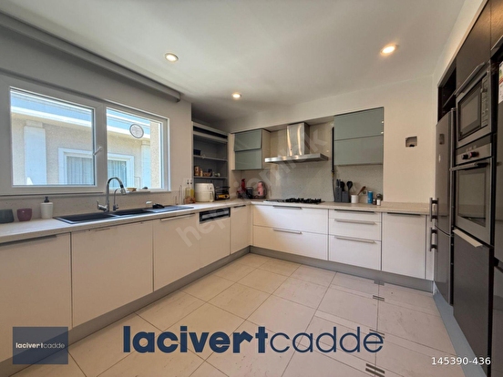 LACİVERTCADDE SUADİYE YALI PARSELİ ALTERNATİFSİZ 500 M² 145390-436 ...