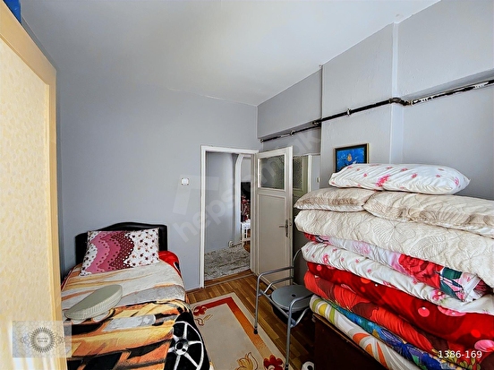 ANADOLU'DAN NİĞDE SOKAKTA 3+1 GENİŞ METRA G.BATI CEPHE MANTOLAMA 1386 ...