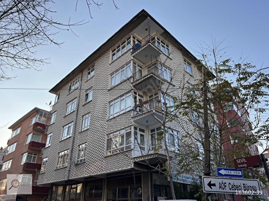 ONLİNE EMLAKTAN CEBECİ SEVİL SK ARA KAT BAKIMLI GENİŞ EŞYALI 3+1 163602 ...