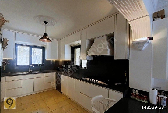 320 Square Meters Villa For Sale in Darıca, Kocaeli | hepsiemlak