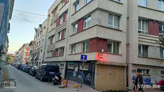 Elitden satılık 1+1 55m2 asansörlü Eski bağlarda 57200-306 | hepsiemlak