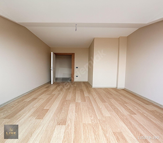 200 Square Meters Apartment For Sale in Beylikdüzü, Istanbul | hepsiemlak