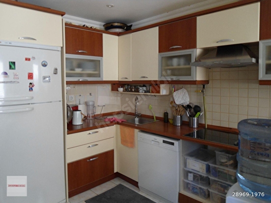 MODA BOMONTİ'DE SIFIR DENİZ MANZARALI KATTA TEK KİRALIK DAİRE.. 28969 ...