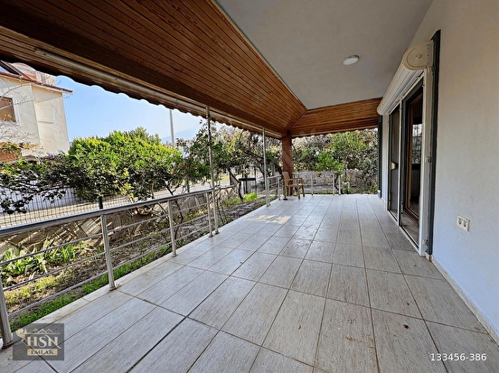 HSN EMLAK'tan GÜZELÇAMLIDA DENİZE ÇOK YAKIN MÜSTAKİL VİLLA 133456-386 ...