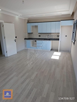 Havuzlu sitede sıfır 1+1 60 m2 ön cephe daire sahile 1200m mesafede ...