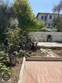 200 Square Meters Villa For Sale in Kuşadası, Aydin | hepsiemlak