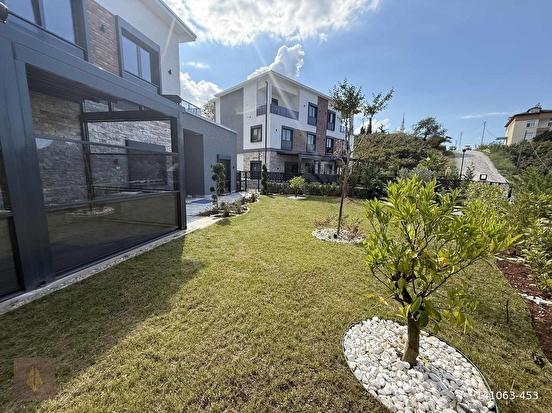 345 Square Meters Villa For Sale in Ortahisar, Trabzon | hepsiemlak