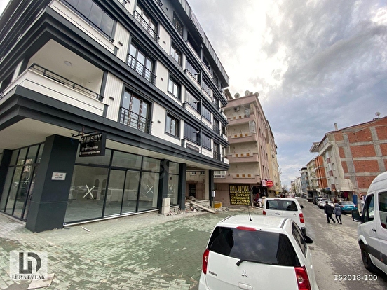 LİDYA EMLAK'tan 150m2 Depolı Sıfır Bina Kombili Kiralık Dükkan 162018 ...