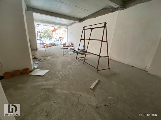 LİDYA EMLAK'tan 150m2 Depolı Sıfır Bina Kombili Kiralık Dükkan 162018 ...