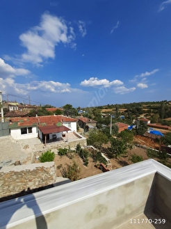 MURSALLI MAHALLESİNDE 705M2 ARSA İÇERİSİNDE SATILIK 2 KATLI MÜSTAKİL EV ...