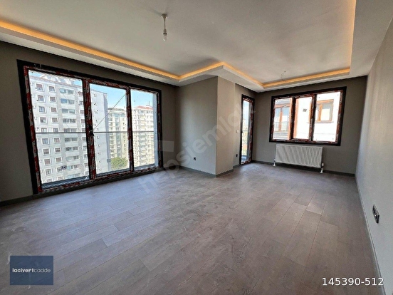 LACİVERTCADDE SUADİYE KAPTAN ARİF SK. EBEVEYNLİ BALKONLU SIFIR 145390-512 | hepsiemlak