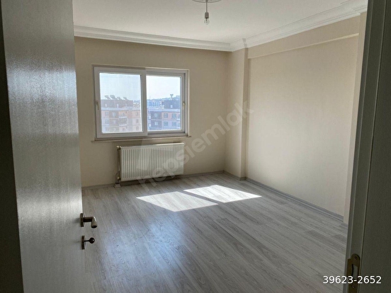 Silifke merkezde kiralık daire 39623-2652 | hepsiemlak