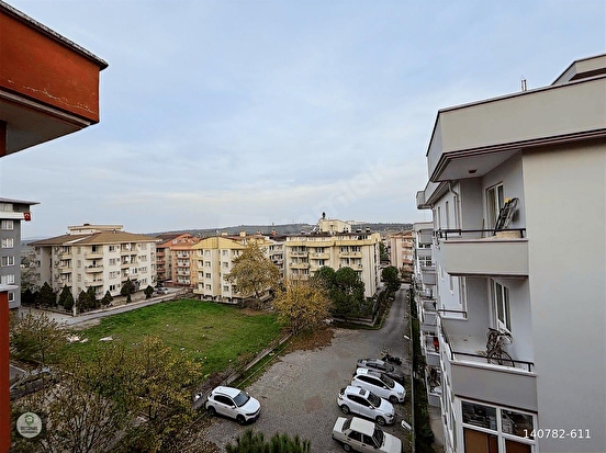 ÜSTÜNEL'DEN ÜNİVERSİTE GİRİŞİNDE AYRI MUTFAKLI MANZARALI DAİRE 140782 ...