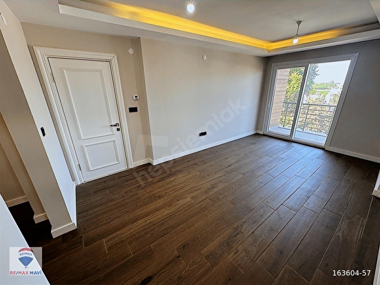 320 Square Meters Detached House For Sale in Serdivan, Sakarya | hepsiemlak