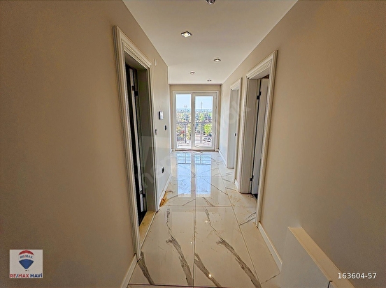 320 Square Meters Detached House For Sale in Serdivan, Sakarya | hepsiemlak