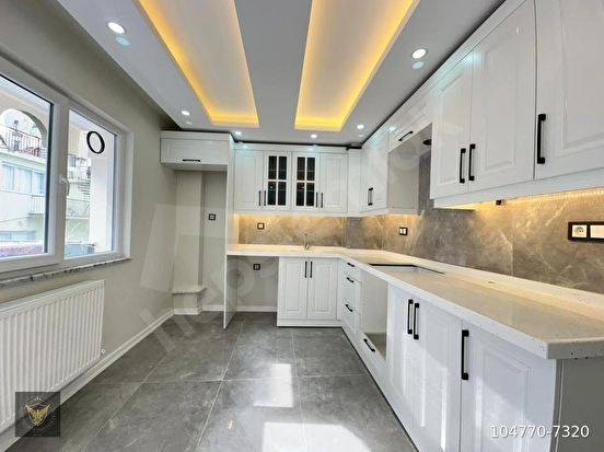 140 Square Meters Apartment For Sale in Beylikdüzü, Istanbul | hepsiemlak
