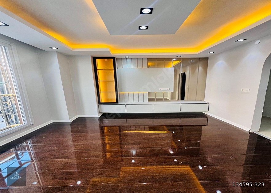 MAS YAPI'DAN DEKOR ARTI DEKORLU METROBÜSÜN DİBİNDE SATILIK DAİRE !!! 134595-323 | hepsiemlak