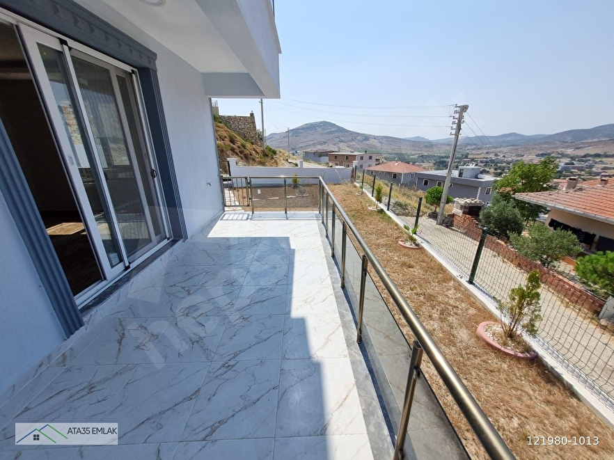 185 Square Meters Villa For Sale in Foça, Izmir | hepsiemlak