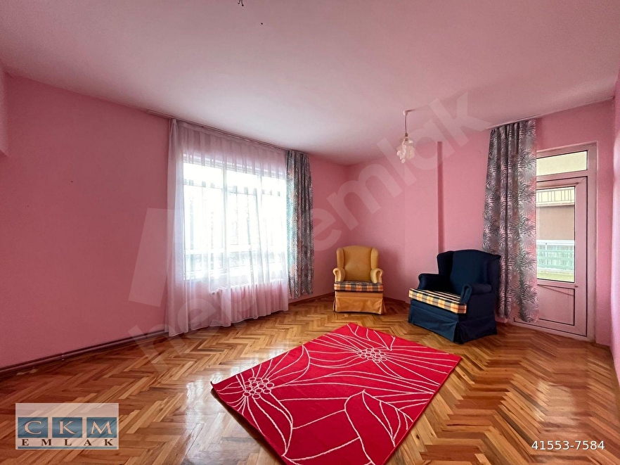 CKM'DEN SOKULLUDA EŞYALI PARK MANZARALI BAĞIMSIZ ODA 4 BALKON 41553 ...