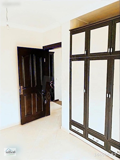 270 Square Meters Villa For Sale in Çeşme, Izmir | hepsiemlak